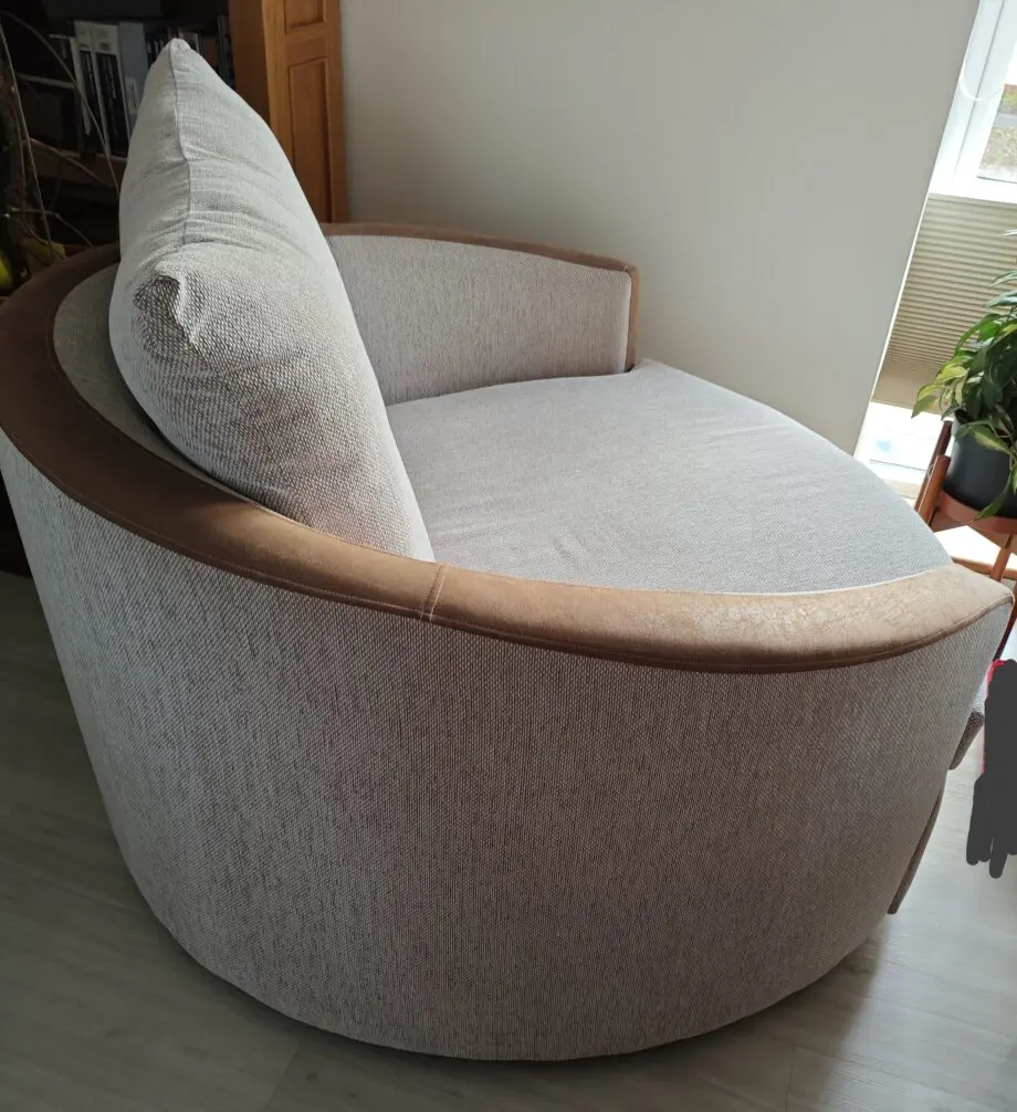 Swivel Round Cuddle Chair – Sofalistic | The Sofa Marketplace, buy and ...