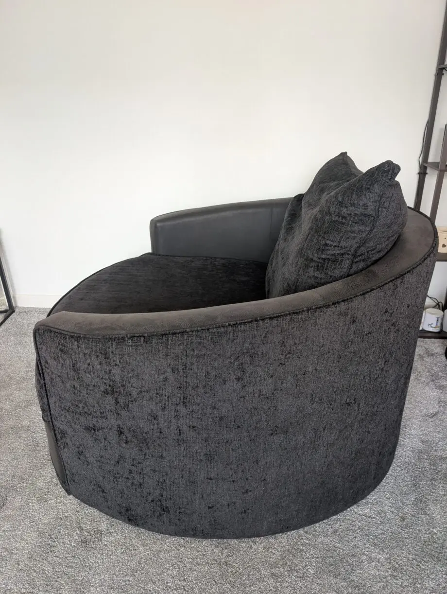 SCS 2 person swivel cuddle chair – Sofalistic | The Sofa Marketplace ...