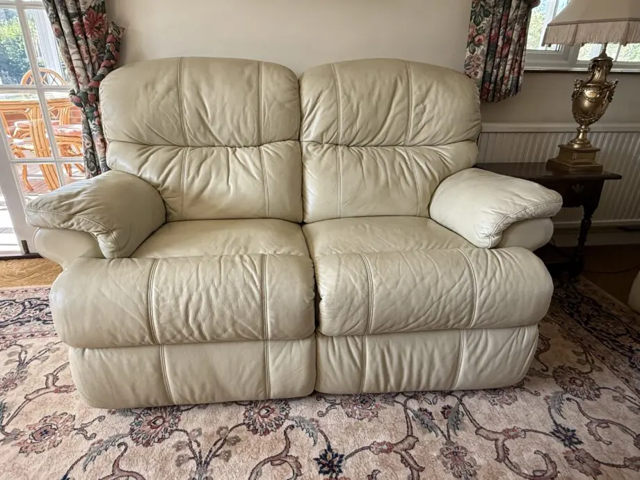 Cream Leather Sofa Set – Sofalistic | The Sofa Marketplace, buy and ...