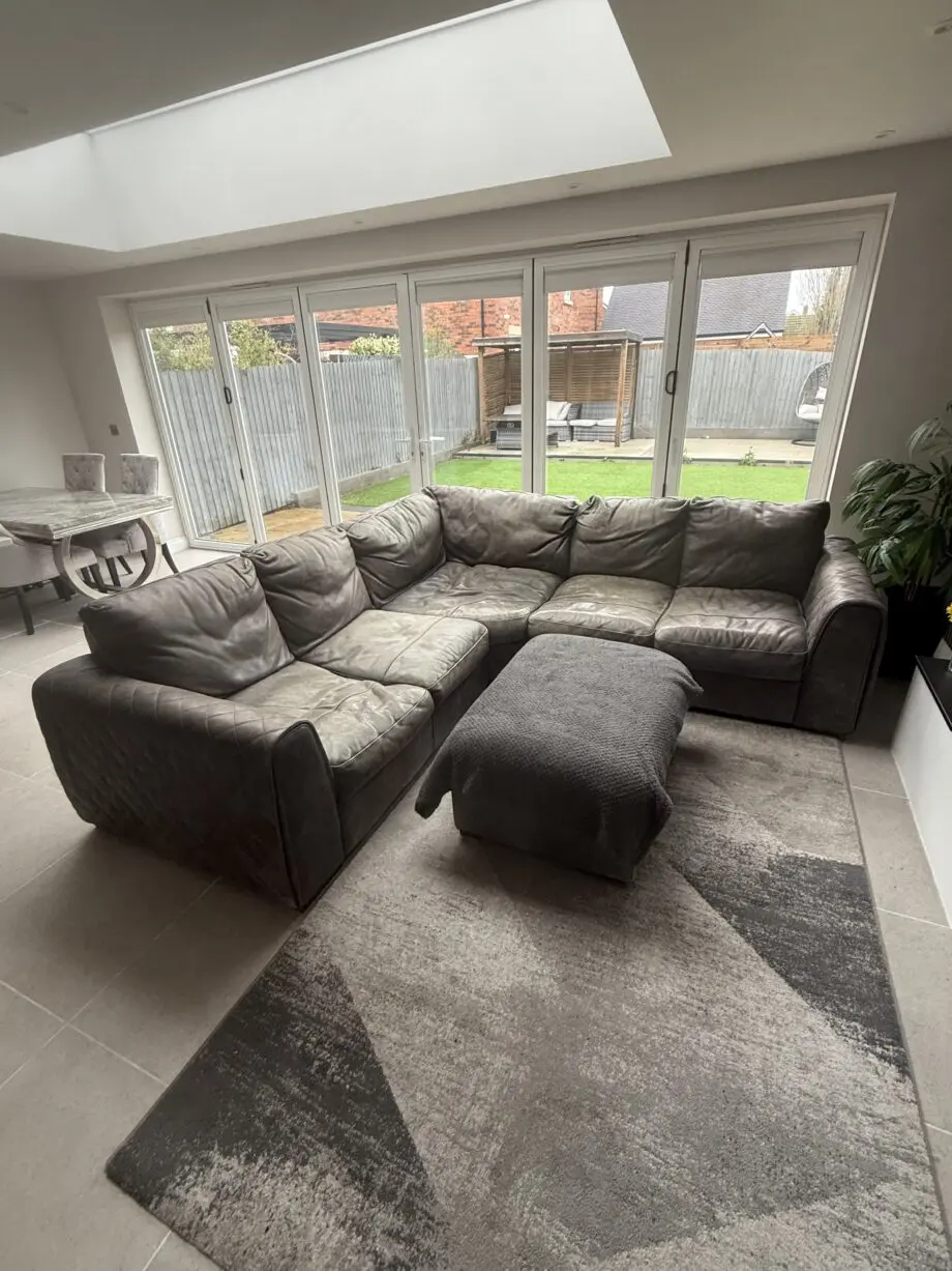 Grey Leather Sofa – Sofalistic | The Sofa Marketplace, buy and sell ...