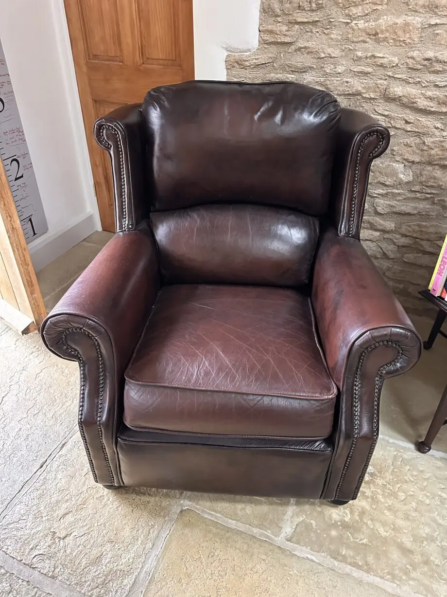 2 Thomas Lloyd leather armchairs- great condition – Sofalistic | The ...