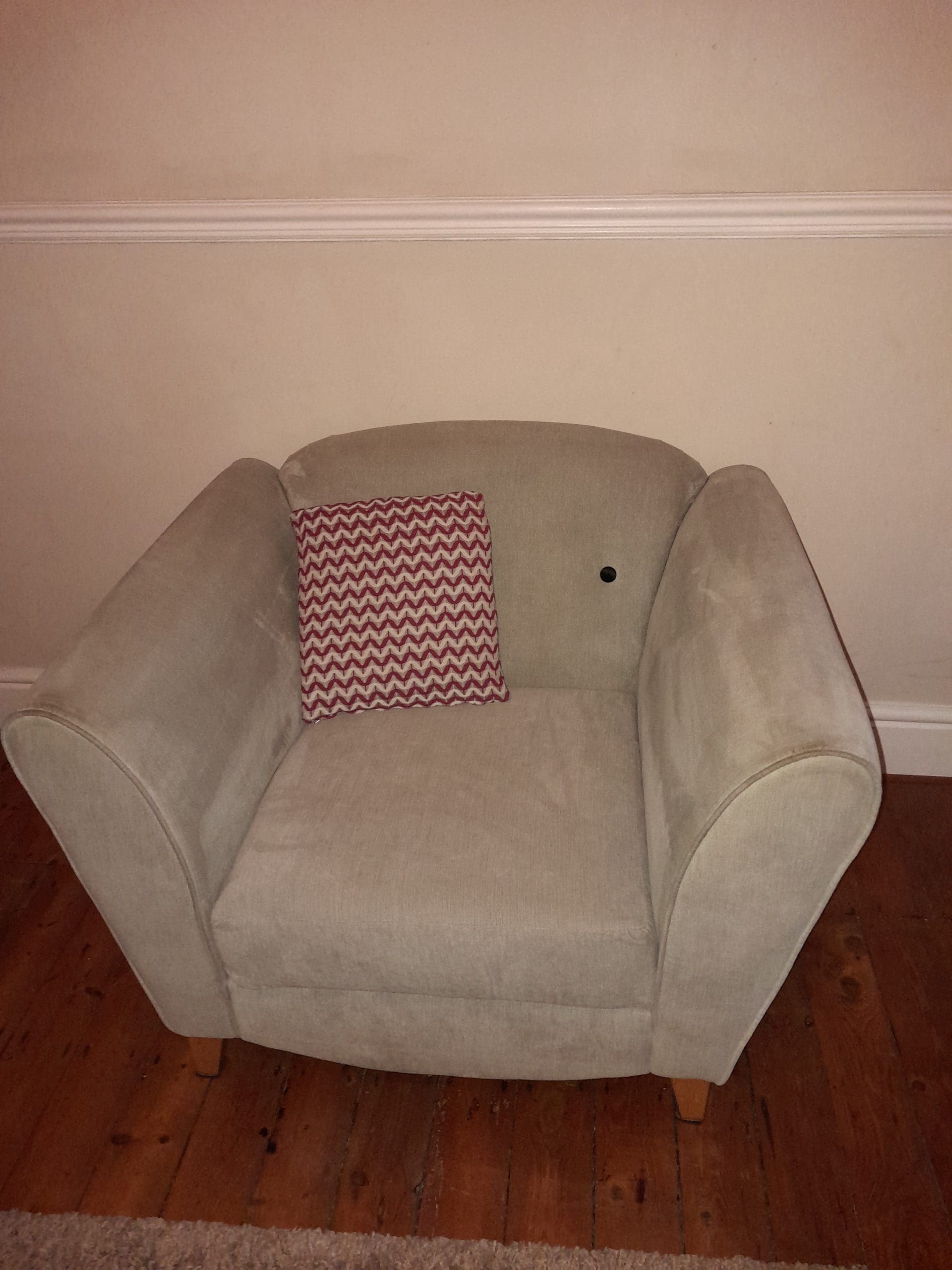 DFS 4 piece sofa/settee set – light grey fabric 3 seater, 2 seater ...