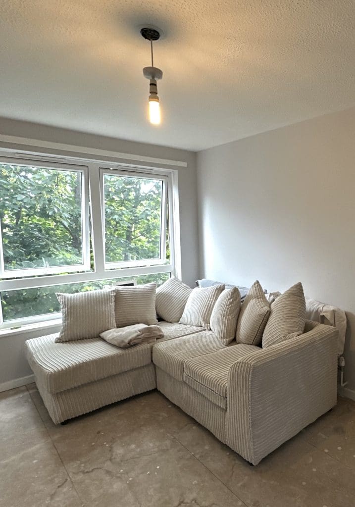 corner sofa cream – Sofalistic | The Sofa Marketplace, buy and sell ...