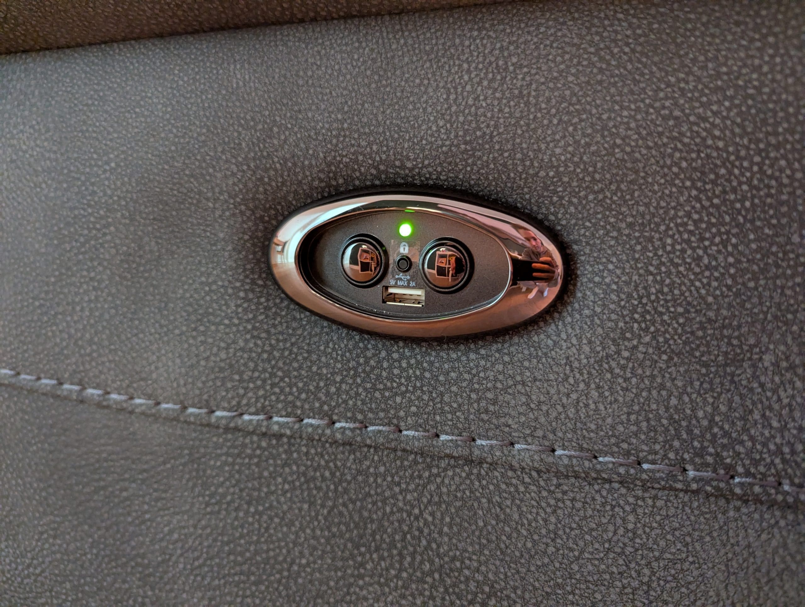 DFS Foster 3 Seater Power Recliner with Table – Charcoal – Sofalistic ...