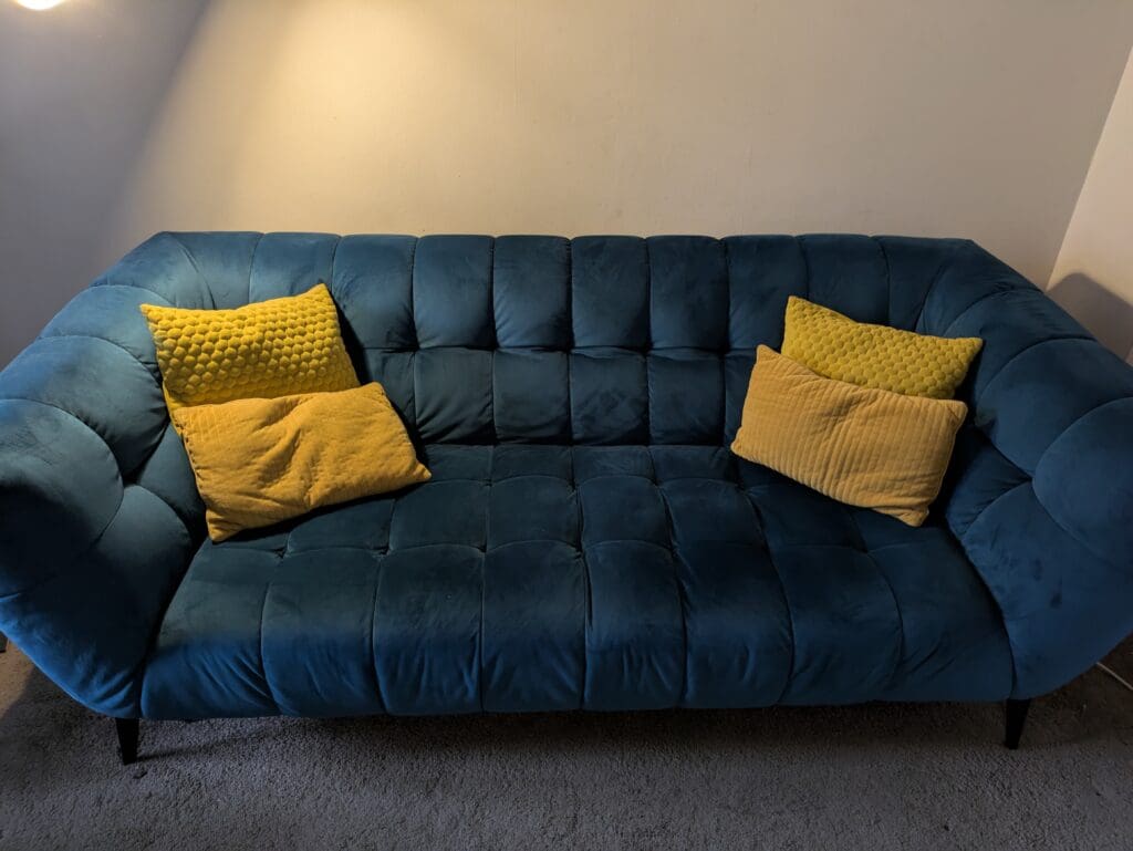 Vincenzo sofa collection 2 seater Fishpools quilted velvet – Sofalistic ...