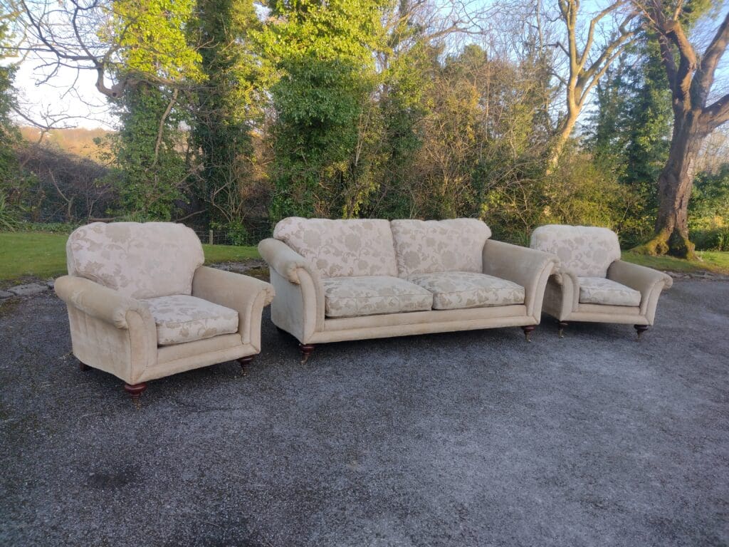 Tradional beige 3 seater sofa and 2 chairs – Sofalistic | The Sofa ...