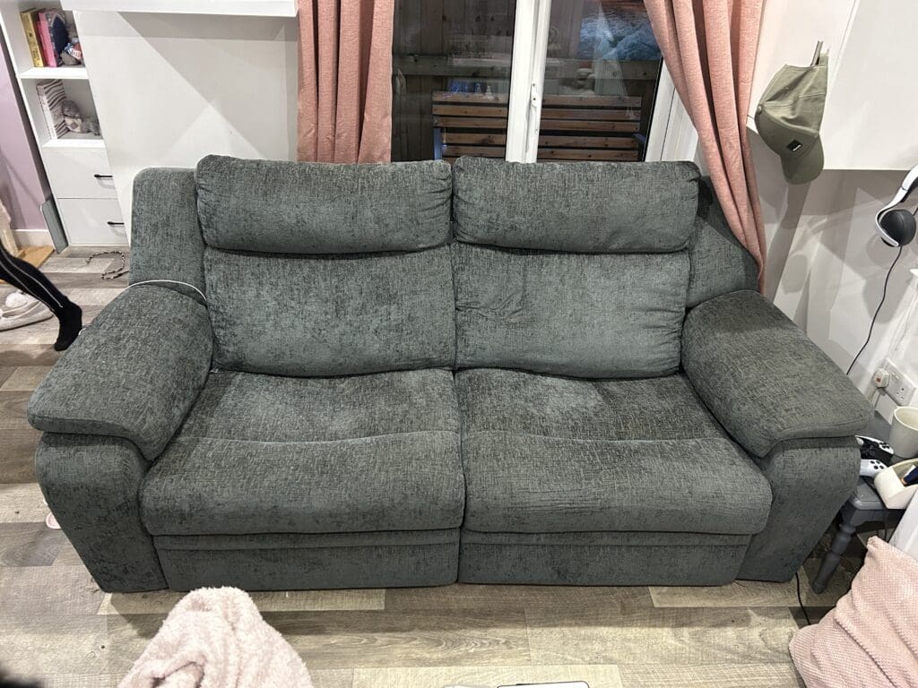 DFS recliner sofa – Sofalistic | The Sofa Marketplace, buy and sell ...