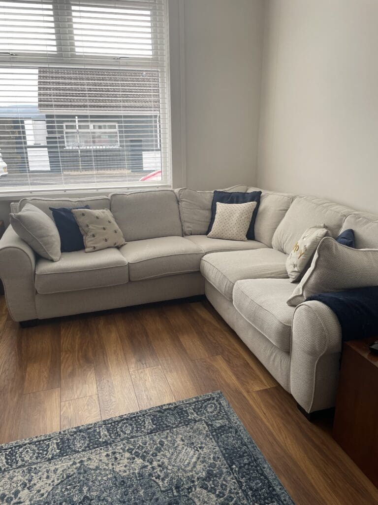 Sofology cream corner sofa Excellent condition – Sofalistic | The Sofa Marketplace, buy and sell ...