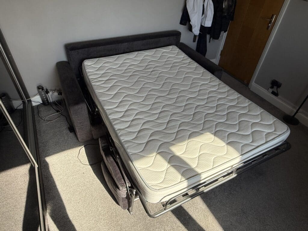 SCS italian made roll out sofa bed – Sofalistic | The Sofa Marketplace ...