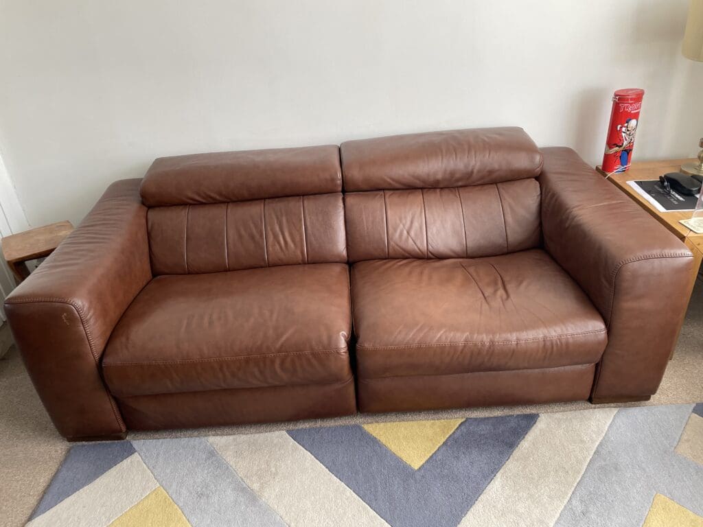 Natuzzi brown leather sofa, automatic recline – Sofalistic | The Sofa Marketplace, buy and sell ...