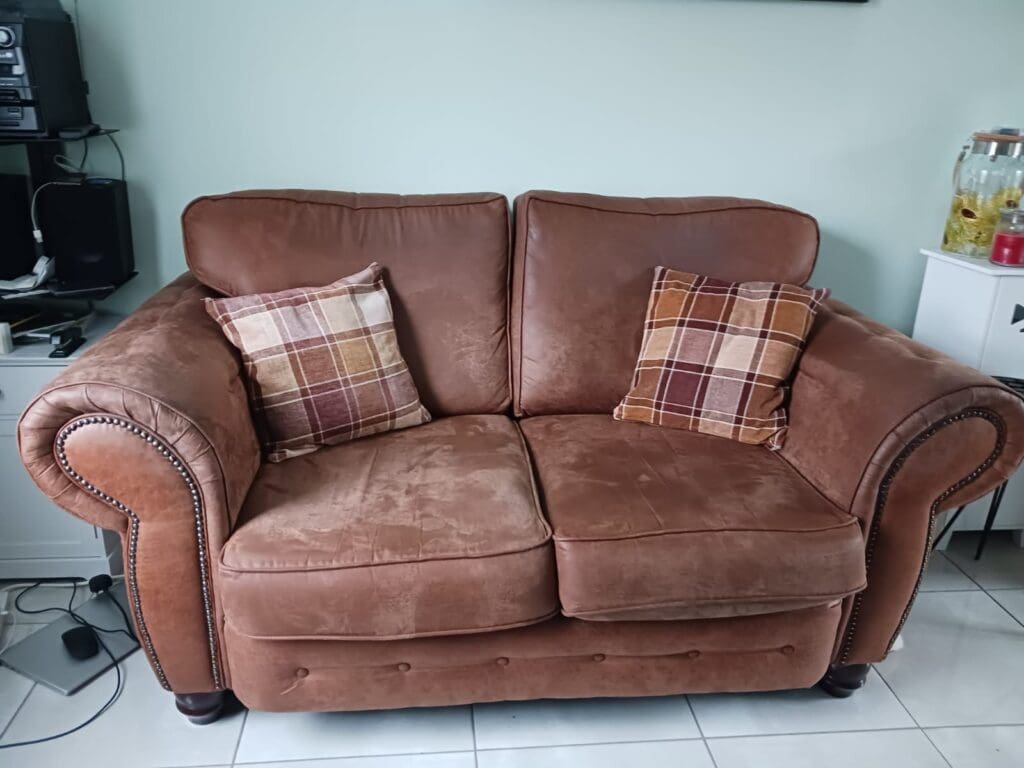 Cambridge Sofa – Sofalistic | The Sofa Marketplace, buy and sell preloved sofas nationwide