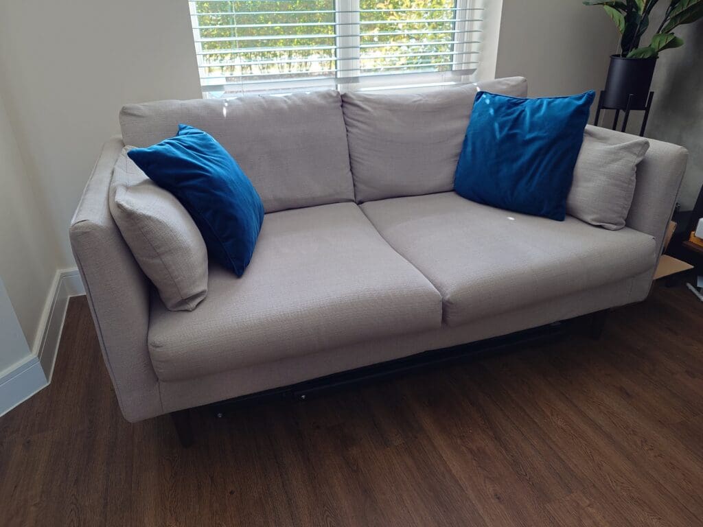 SOFOLOGY “Bakerloo” 2 Seater sofa | Fresh Silver all over | Walnut feet – Sofalistic | The Sofa ...