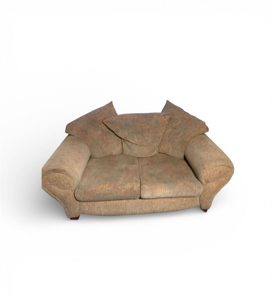 Beige sofa – Sofalistic | The Sofa Marketplace, buy and sell preloved ...